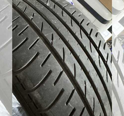 Yokohama Advan db decibel 235/50 R17