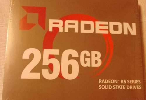 SSD диск AMD Radeon R5 Series 2.5" 256 гб
