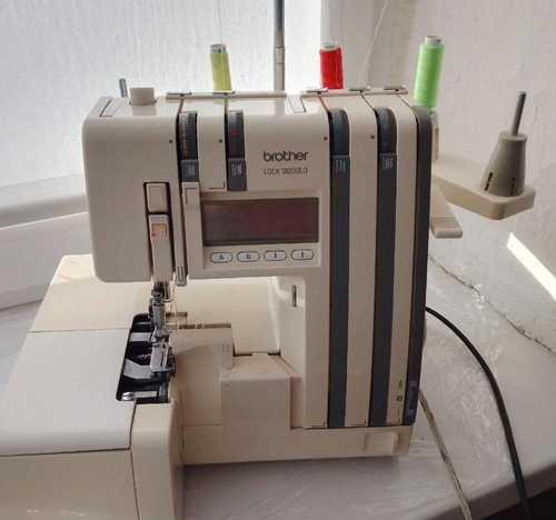 Оверлок Brother lock 9800LD
