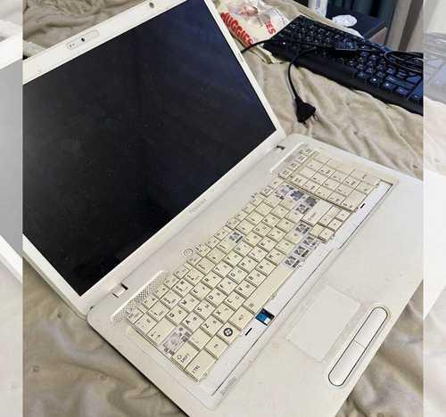 Ноутбук toshiba satellite c670 14k