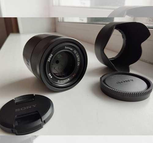 Объектив Sony Zeiss Sonnar T* FE 55 мм F1.8 ZA