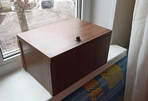 Навесной шкафчик ящик с дверцей 30х21х16 см