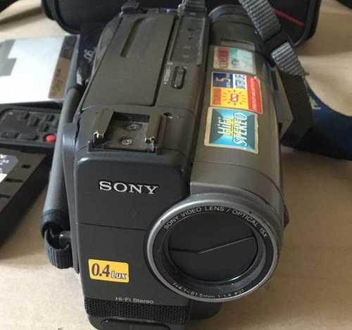 Видеокамера Sony handycam ccd tr506e