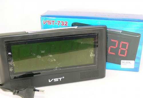 Часы VST732-2 220В зеленые цифры