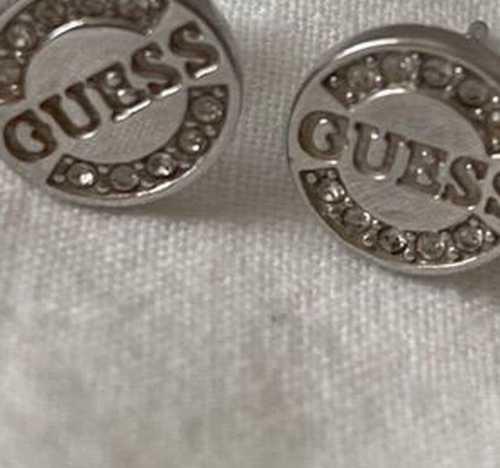 Серьги пуссеты guess