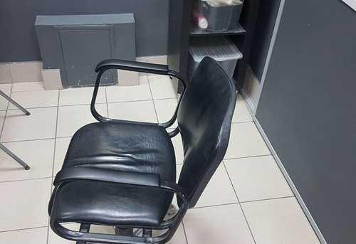 Офисный стул, парикмахерское кресло