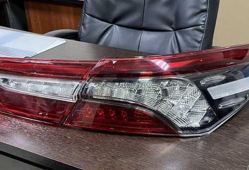Фонарь LED задний правый Toyota Camry 70 GR Sport