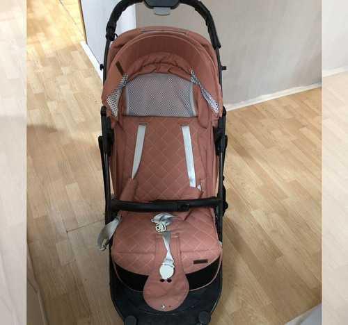 Прогулочная коляска babalo