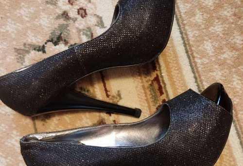 Туфли женские чёрные праздничные