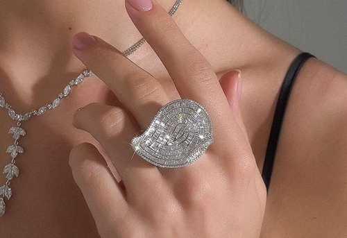 Золотое кольцо с бриллиантами 4.48Ct