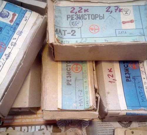 Резисторы млт, диоды, конденсаторы, вольтметр