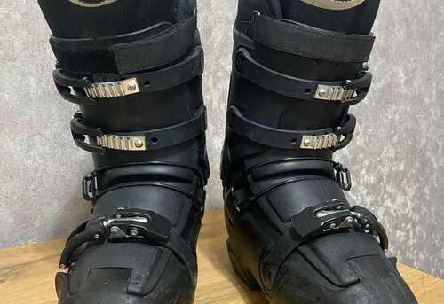 Жёсткие сноубордические ботинки