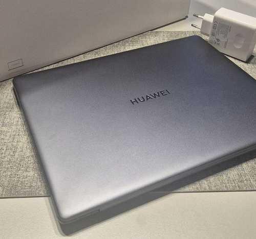 Ноутбук 13 Huawei Matebook 13 16 512