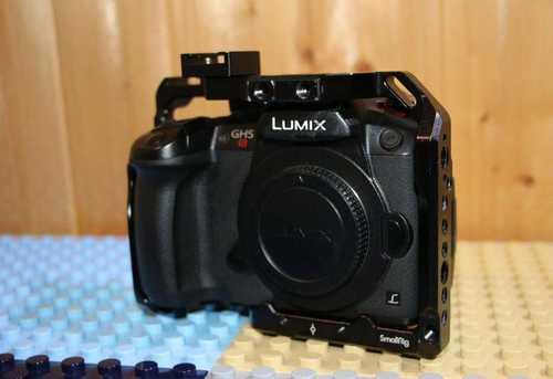 Panasonic lumix gh5s