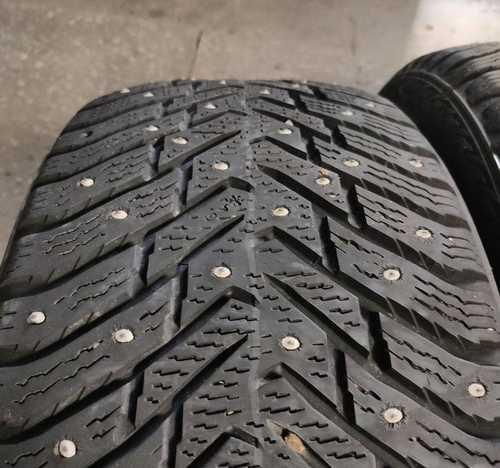 Nokian Tyres Hakkapeliitta 8 245/40 R18