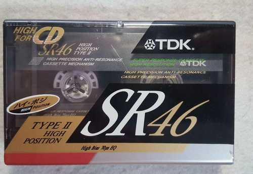 Аудиокассета TDK SR 46 с повреждением