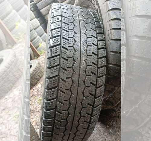 Dunlop SP LT 01 195/75 R15C