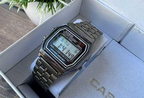 Часы электронные Casio черные