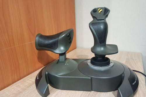 Джойстик Thrustmaster