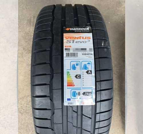 Hankook Ventus S1 Evo3 SUV K127A 285/45 R22 114Y