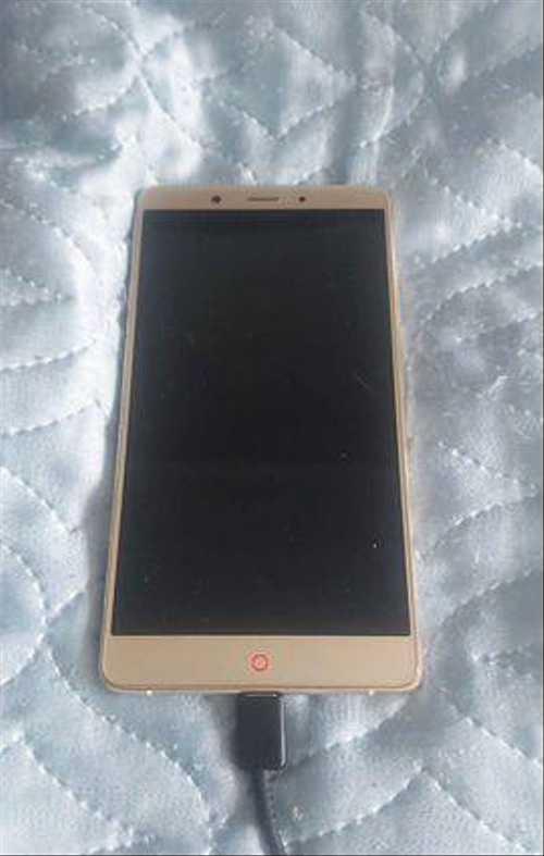 ZTE Nubia Z11 Max