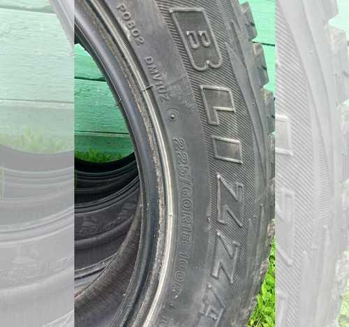 Bridgestone Blizzak DM-V1 225/60 R18