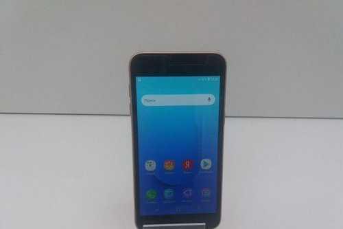 Мобильный телефон Samsung Galaxy J2 core 8Gb (SM-J