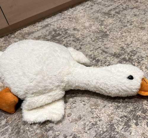 Гусь обнимусь
