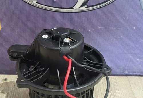 Вентилятор мотор печки отопителя Hyundai elantra