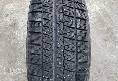 Bridgestone Blizzak Revo GZ 225/40 R18 95