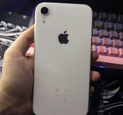 iPhone Xr, 64 ГБ