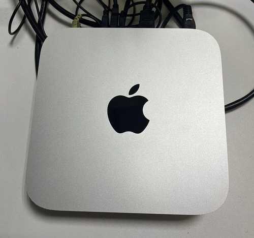 Apple Mac mini 2010