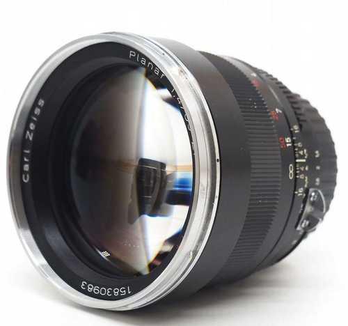 Zeiss Planar T* 1.4/85 ZF (0983)