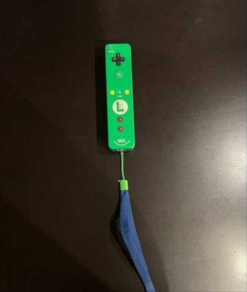 Геймпад Nintendo Wii Remote Plus Luigi