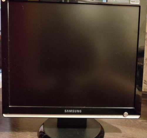 Монитор Samsung SyncMaster 931C