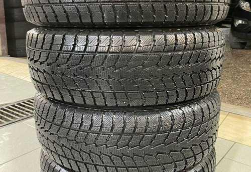 Toyo Winter Tranpath S1 225/70 R16