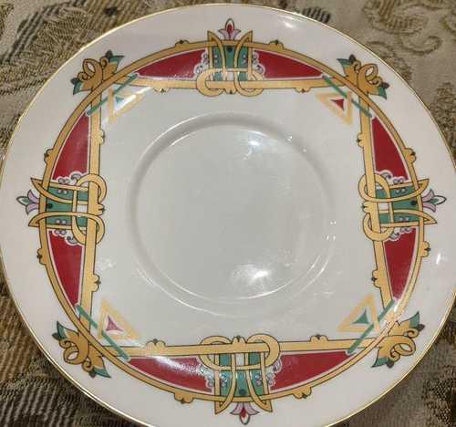 Блюдце фабрики Imperial Porcelain Санкт-Петербург