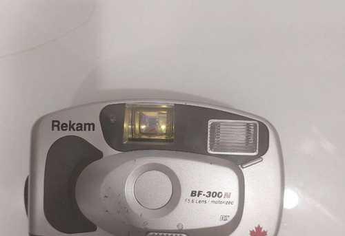 Плёночный фотоаппарат. Rekam BF-300N F5
