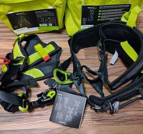 Страховочная привязь Edelrid Vector X (1 размер)