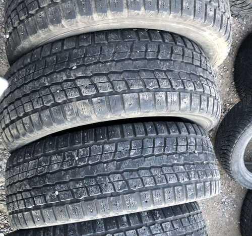 Dunlop Axiom Plus 265/60 R18
