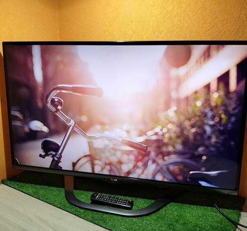 Телевизор LG 42LA660V SMART TV