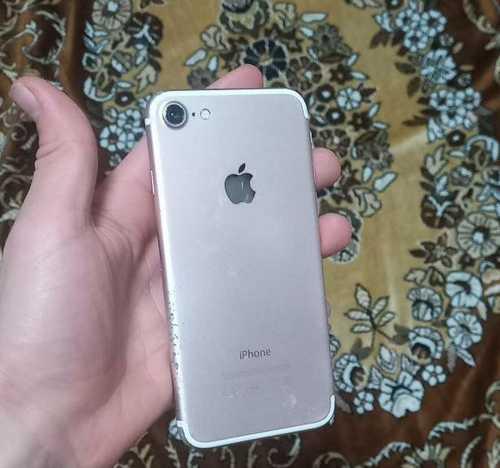 iPhone 7, 32 ГБ