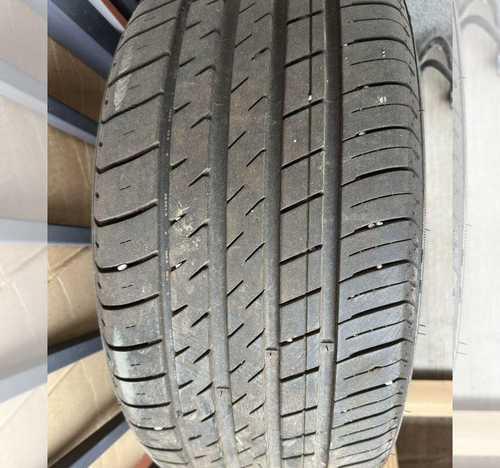 Boto Vantage H-8 225/40 R18 92T