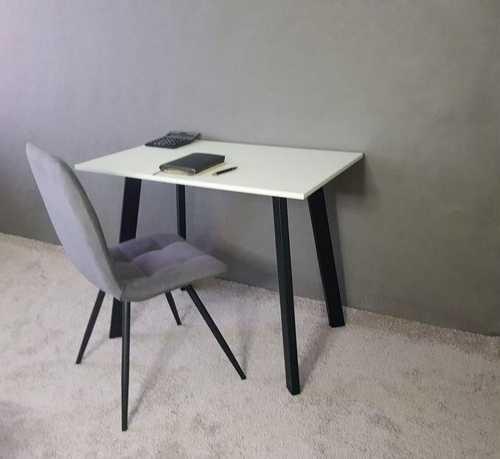 Письменный стол Ник 90*60 см. Черные ножки