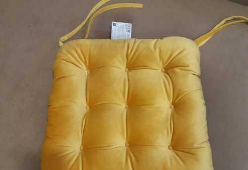 Подушка на стул новая