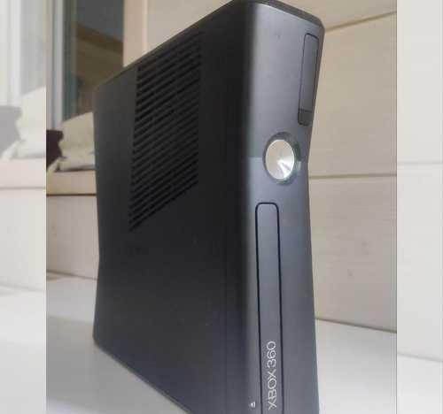 Xbox 360 slim