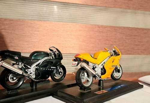 Triumph Daytona 955i модель мотоцикла 1:18