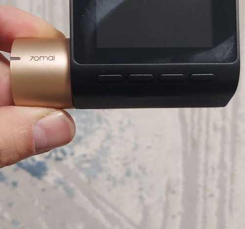 Регистратор 70mai midrive d08