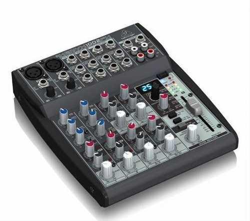 Микшерный пульт Behringer 1002FX