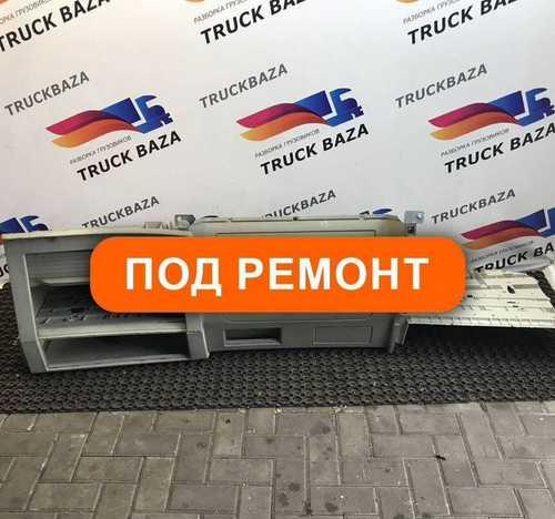 82857970 Консоль кабины верхняя Volvo FH